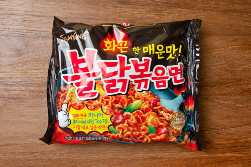 挑战辛辣韩国泡面_韩国旅游攻略_韩国旅游网-韩巢